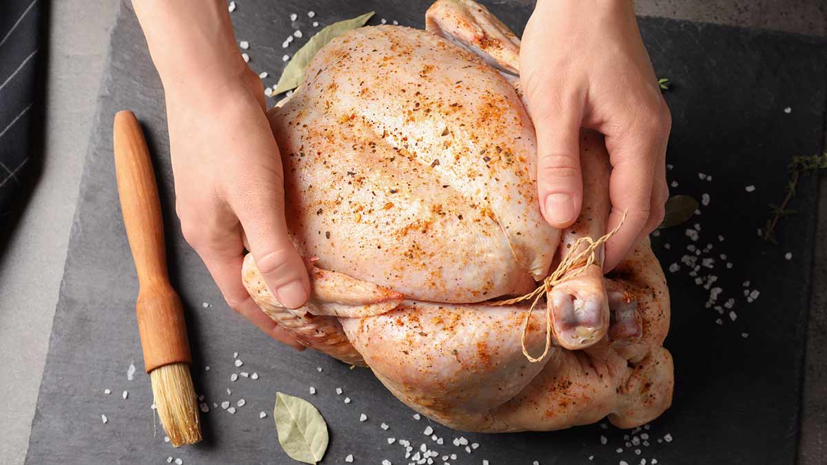 How To Roast A Whole Chicken - Canadian Food Focus